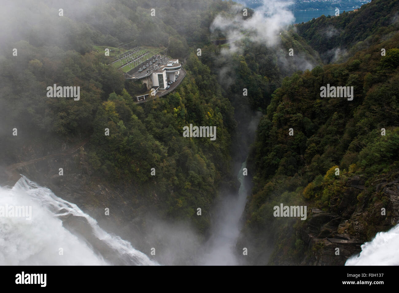Switzerland, Verzasca dam Stock Photo - Alamy