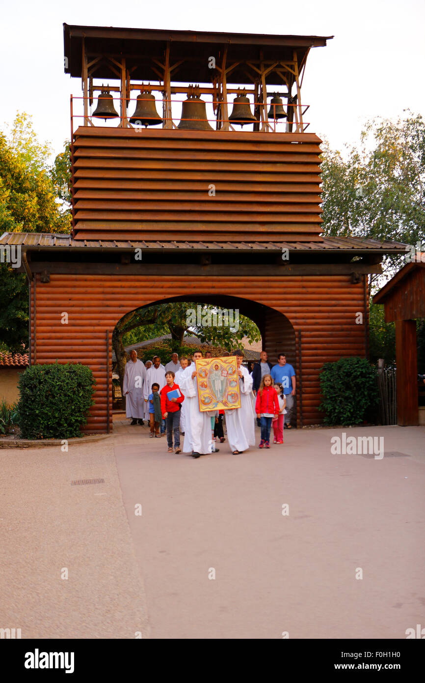 Taizé, France. 15th August 2015. The Icon of Mercy is carried in a ...
