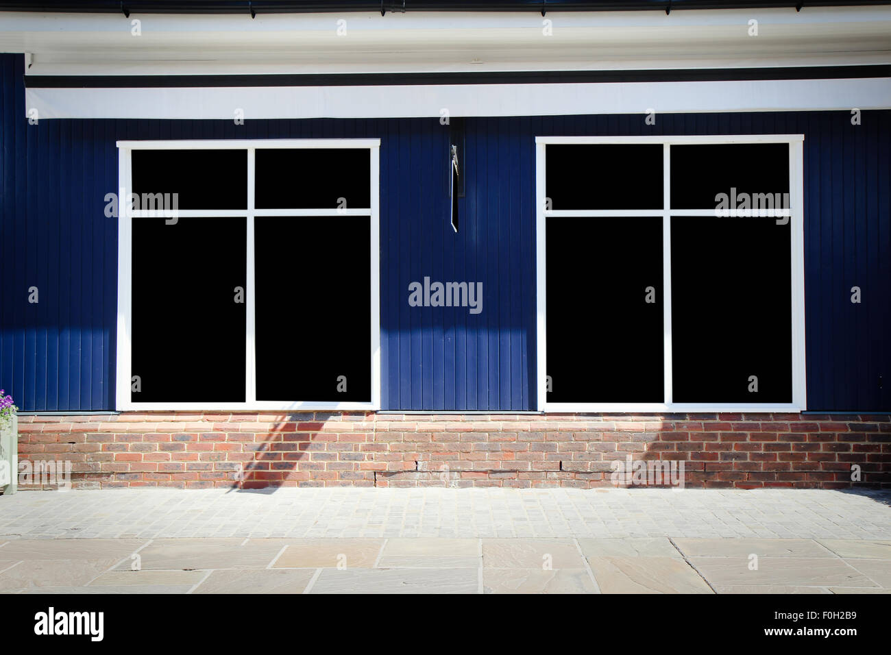 Vintage store front hi-res stock photography and images - Alamy