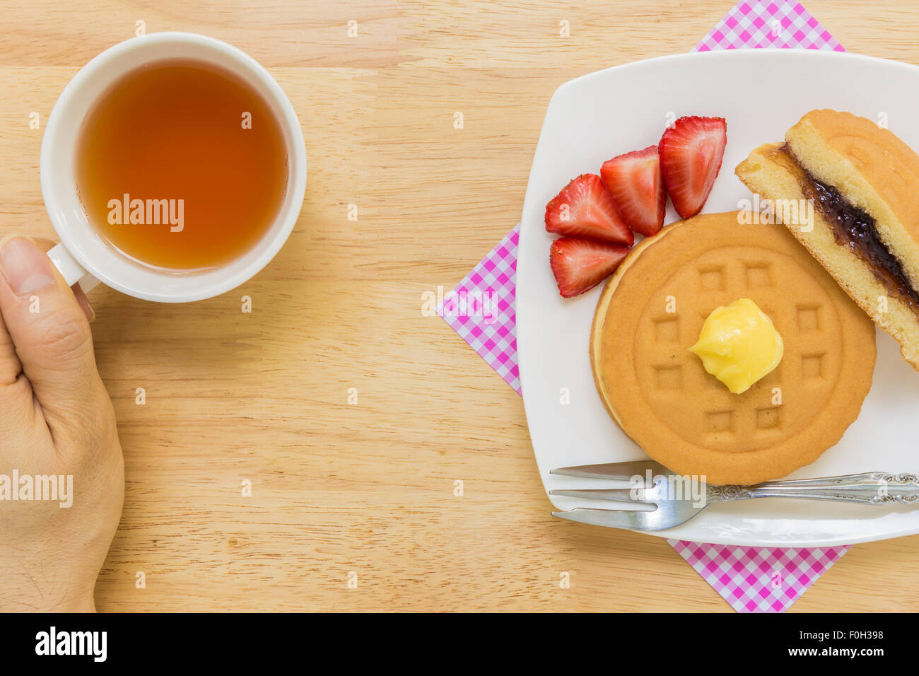 Tea waffle hi-res stock photography and images - Alamy