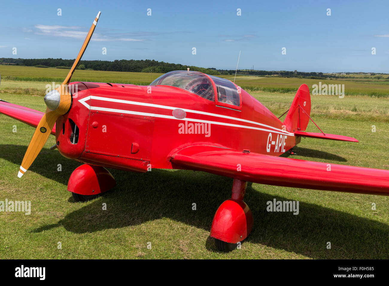 Red bi wing plane flying hi-res stock photography and images - Alamy