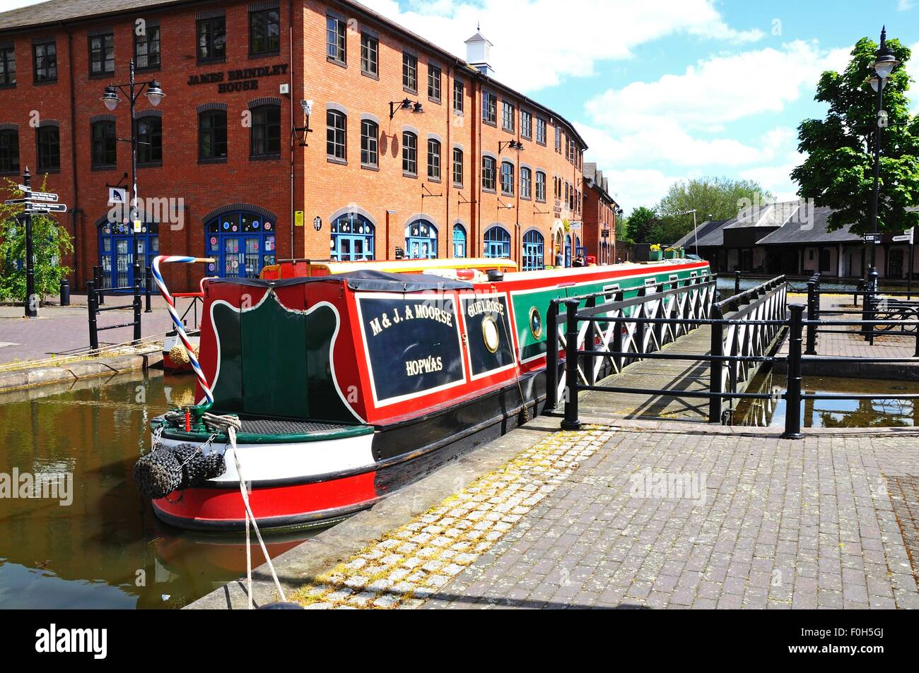 Canal basin coventry canal coventry hi-res stock photography and images ...