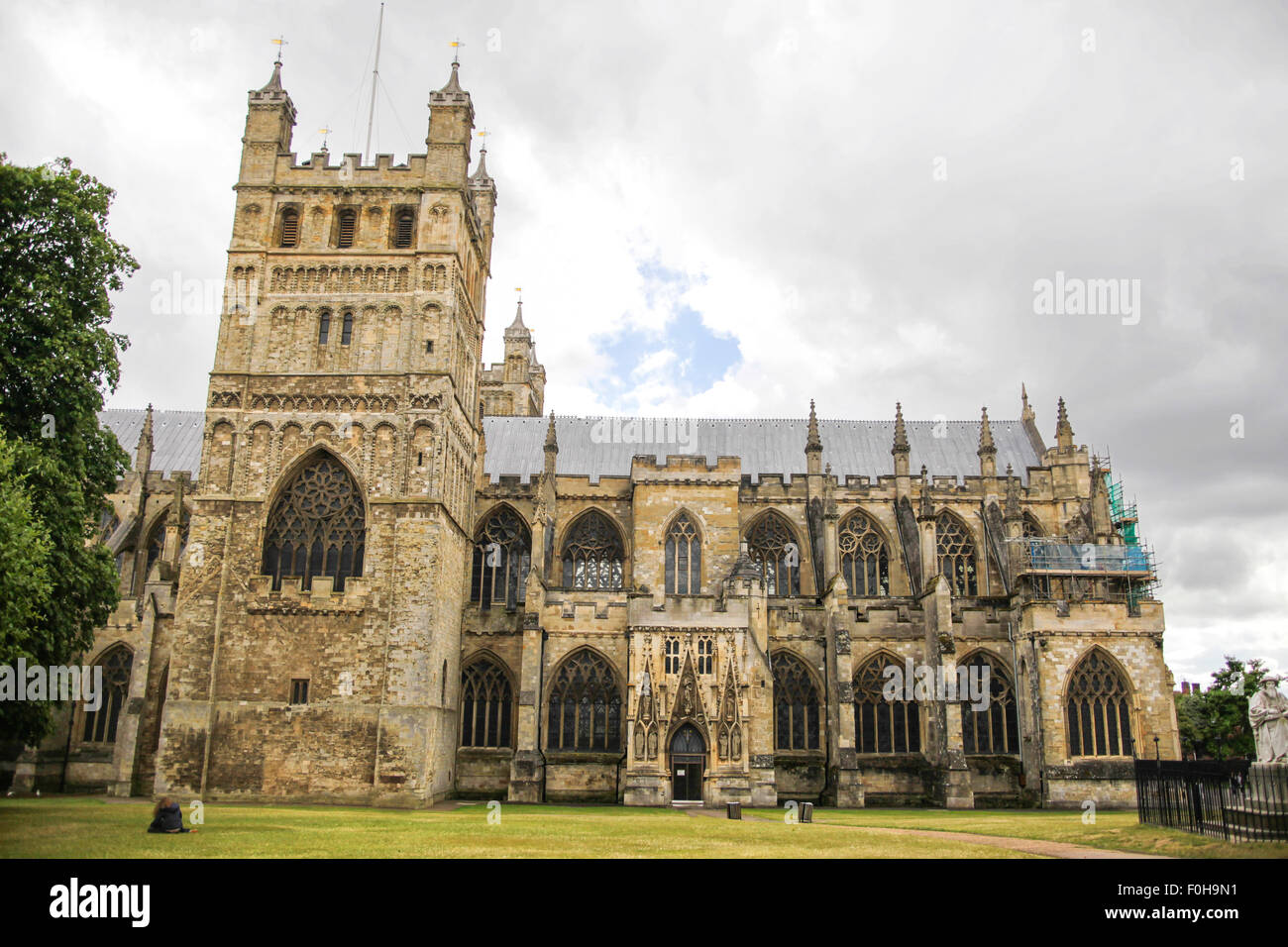 Exeter cathedral exterior hi-res stock photography and images - Alamy