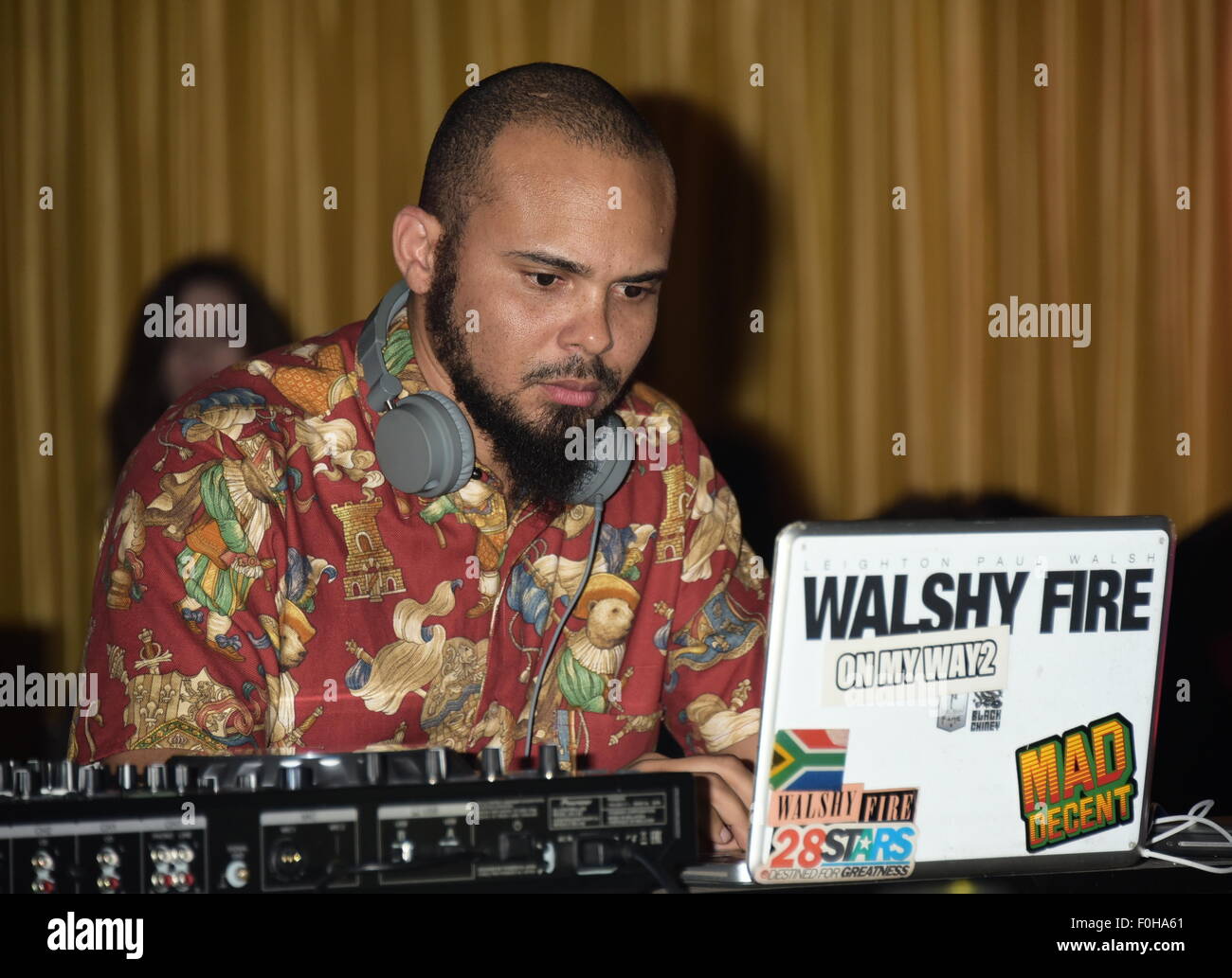 DJ Walshy Fire of Major Lazer and Wiz Khalifa spin at 1 OAK in the ...