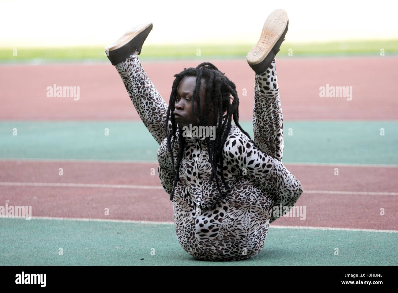 Military acrobats hi-res stock photography and images - Alamy
