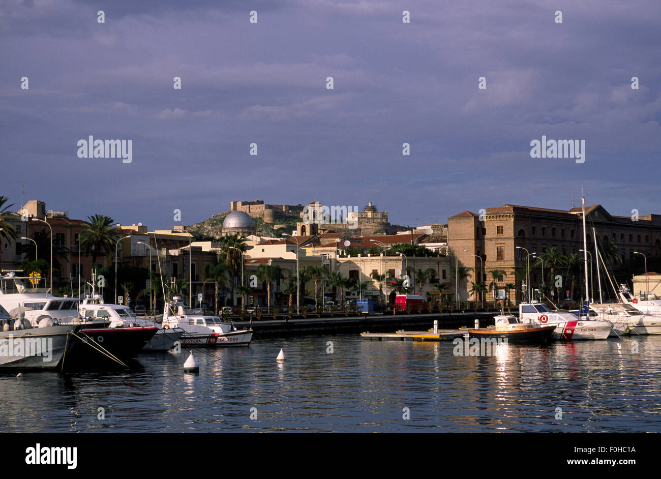 Ports in italy hi-res stock photography and images - Alamy