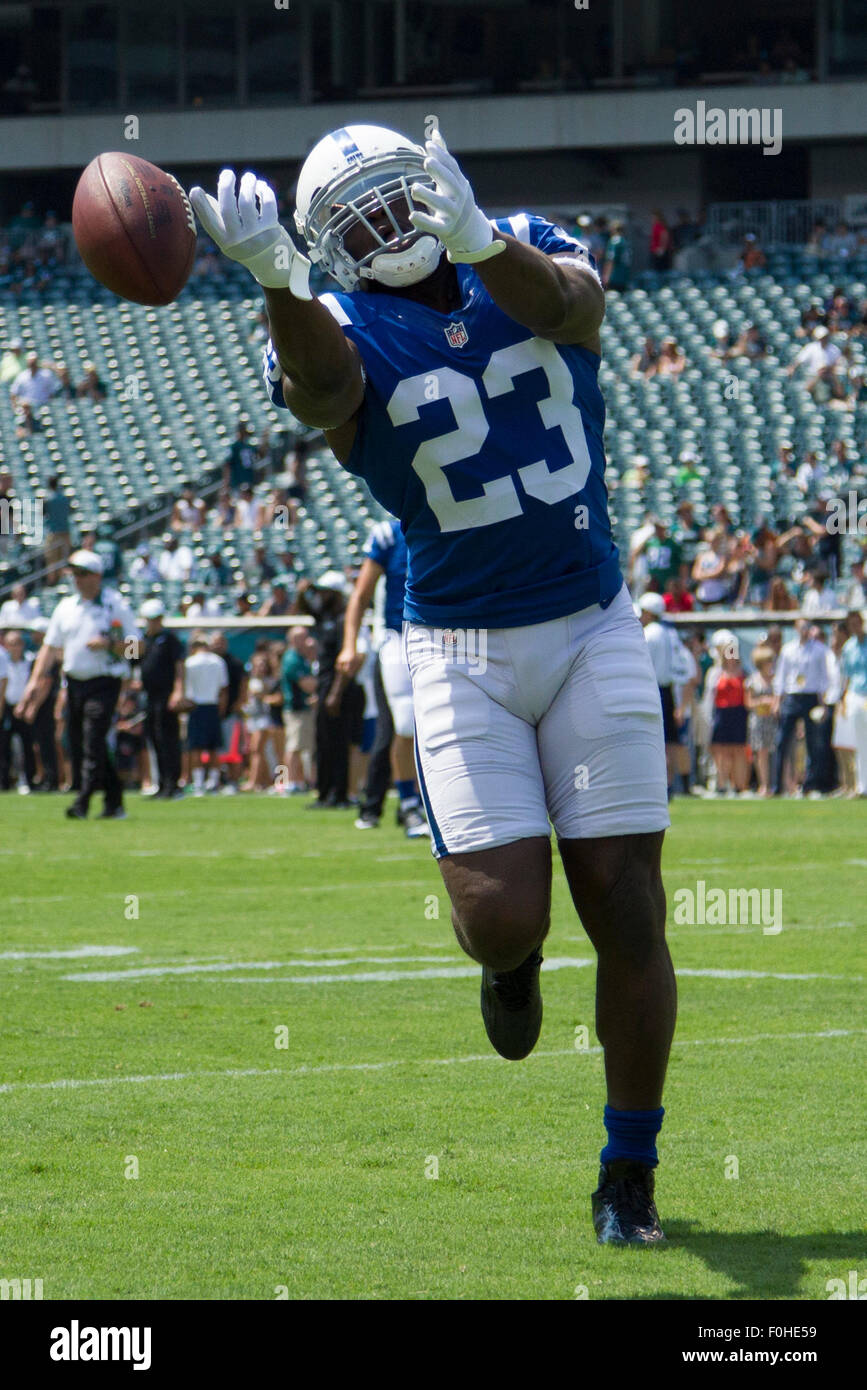 Aug. 16, 2015: Indianapolis Colts running back Frank Gore (23) misses ...