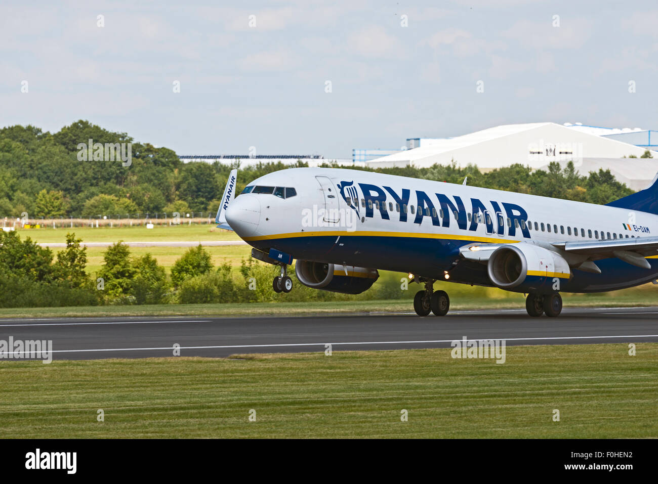 Boeing 737NG (EI-DAM)— Ryanair Manchester Airport england Uk departure ...