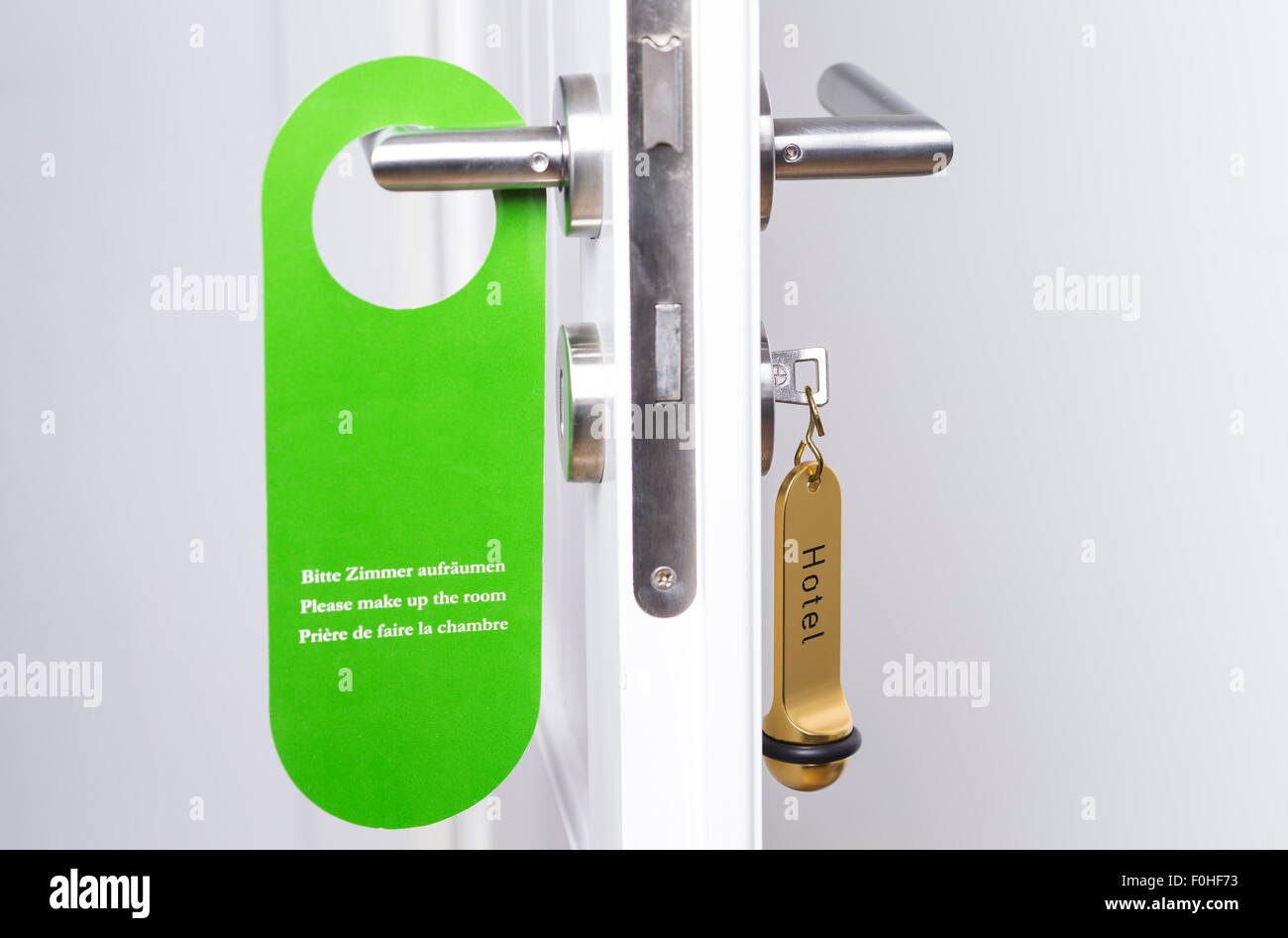 Green label hi-res stock photography and images - Alamy