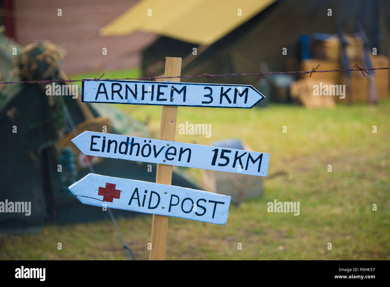 Military sign signs hi-res stock photography and images - Alamy