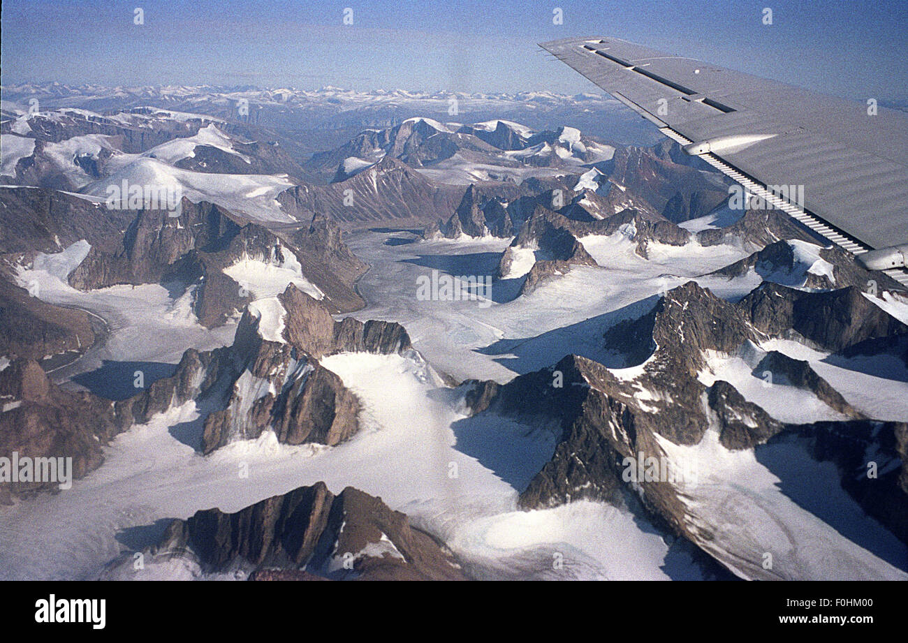 Glaciers at baffin island hi-res stock photography and images - Alamy
