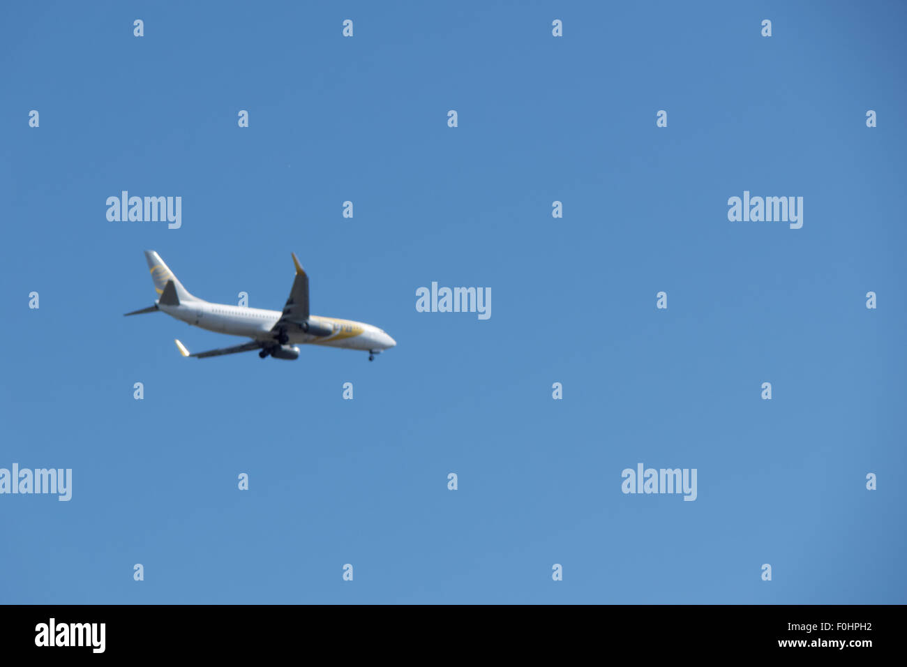 Airplane easy jet hi-res stock photography and images - Alamy