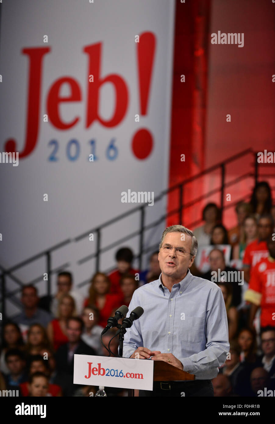 Former Florida Governor Jeb Bush on stage to announce his candidacy for ...