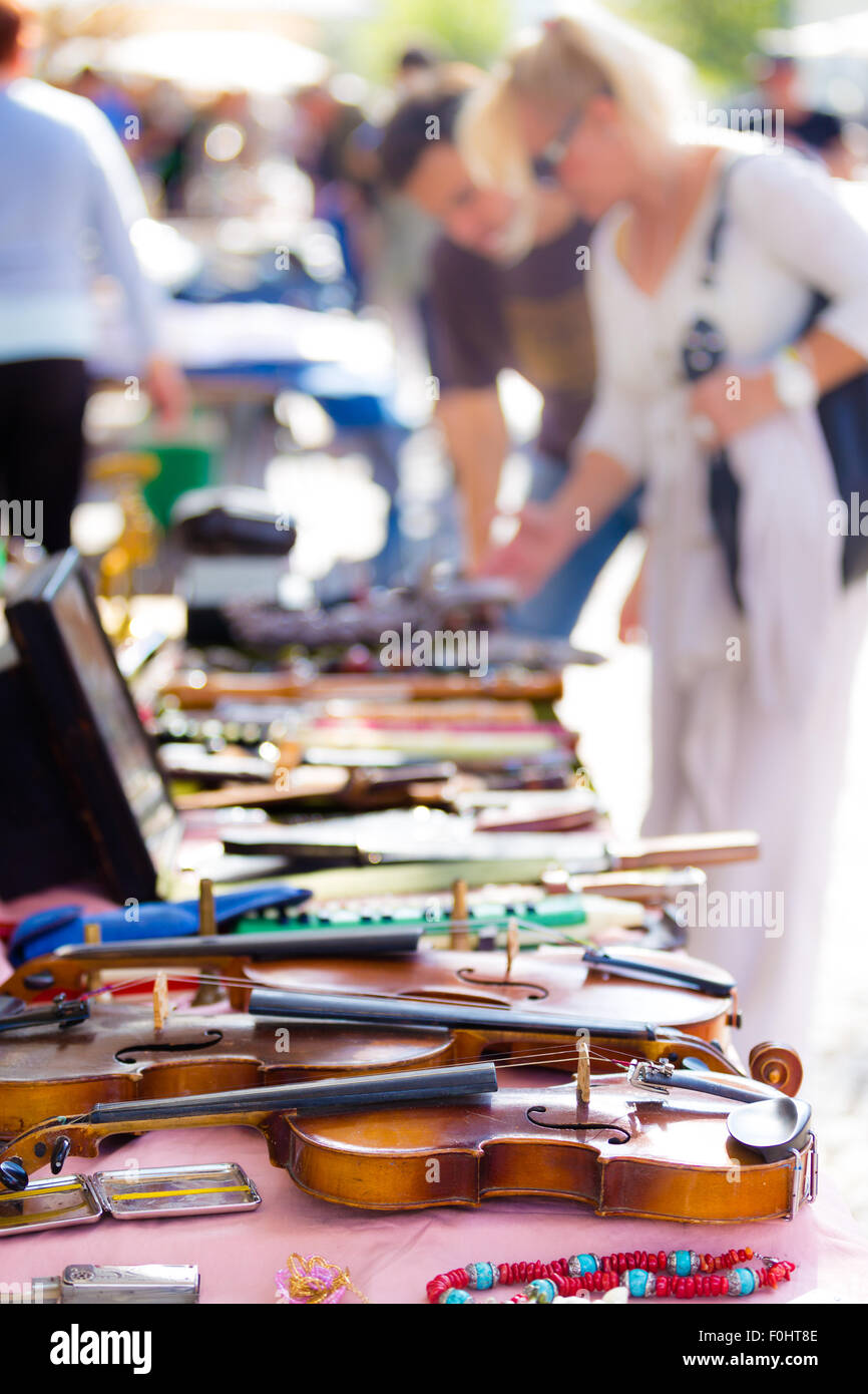 Sunday flea market Stock Photo - Alamy