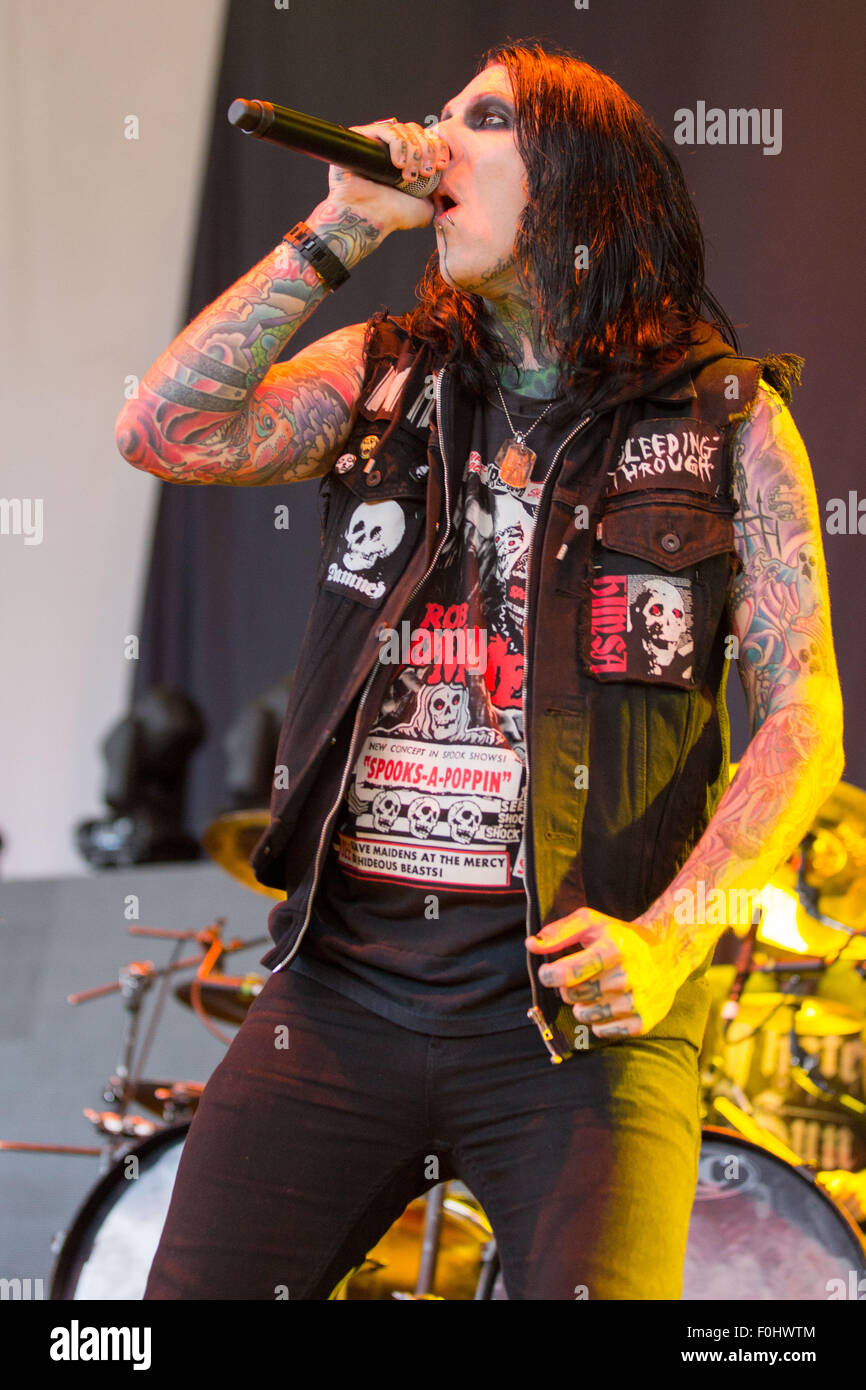 Tinley Park, Illinois, USA. 15th Aug, 2015. Singer CHRIS CERULLI of ...