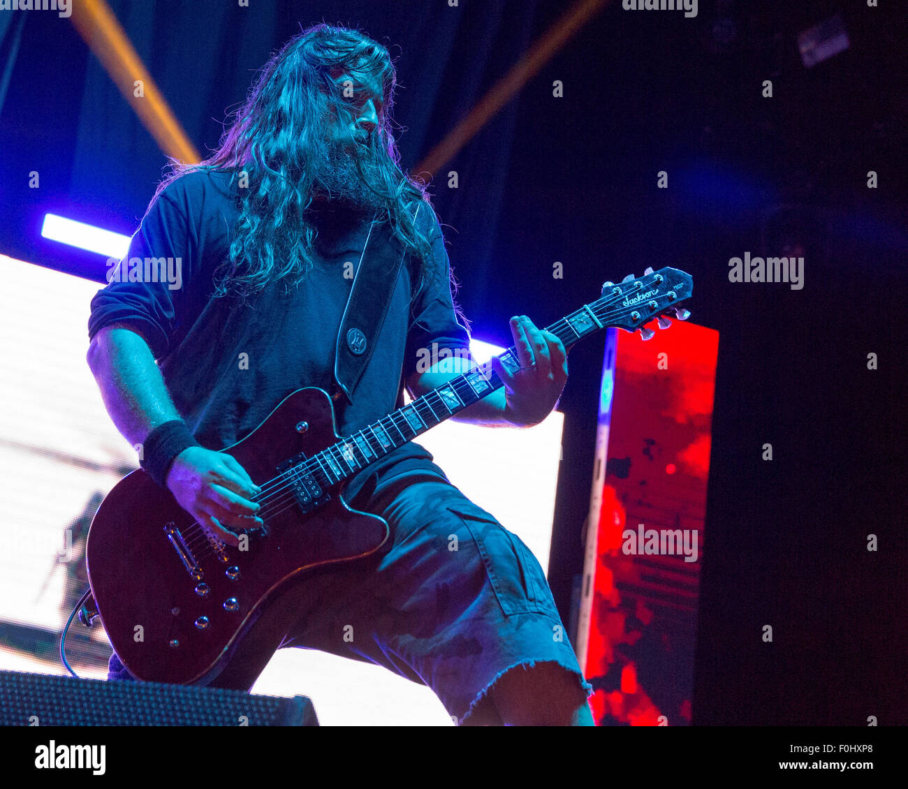 Tinley Park, Illinois, USA. 15th Aug, 2015. Guitarist MARK MORTON of ...