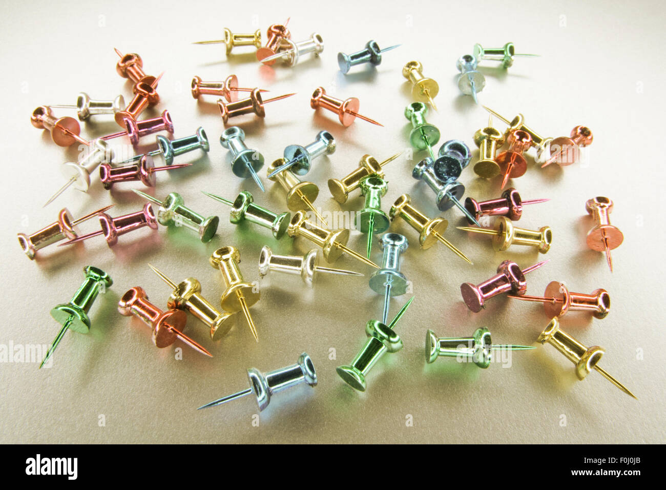 Thumb pins hi-res stock photography and images - Alamy