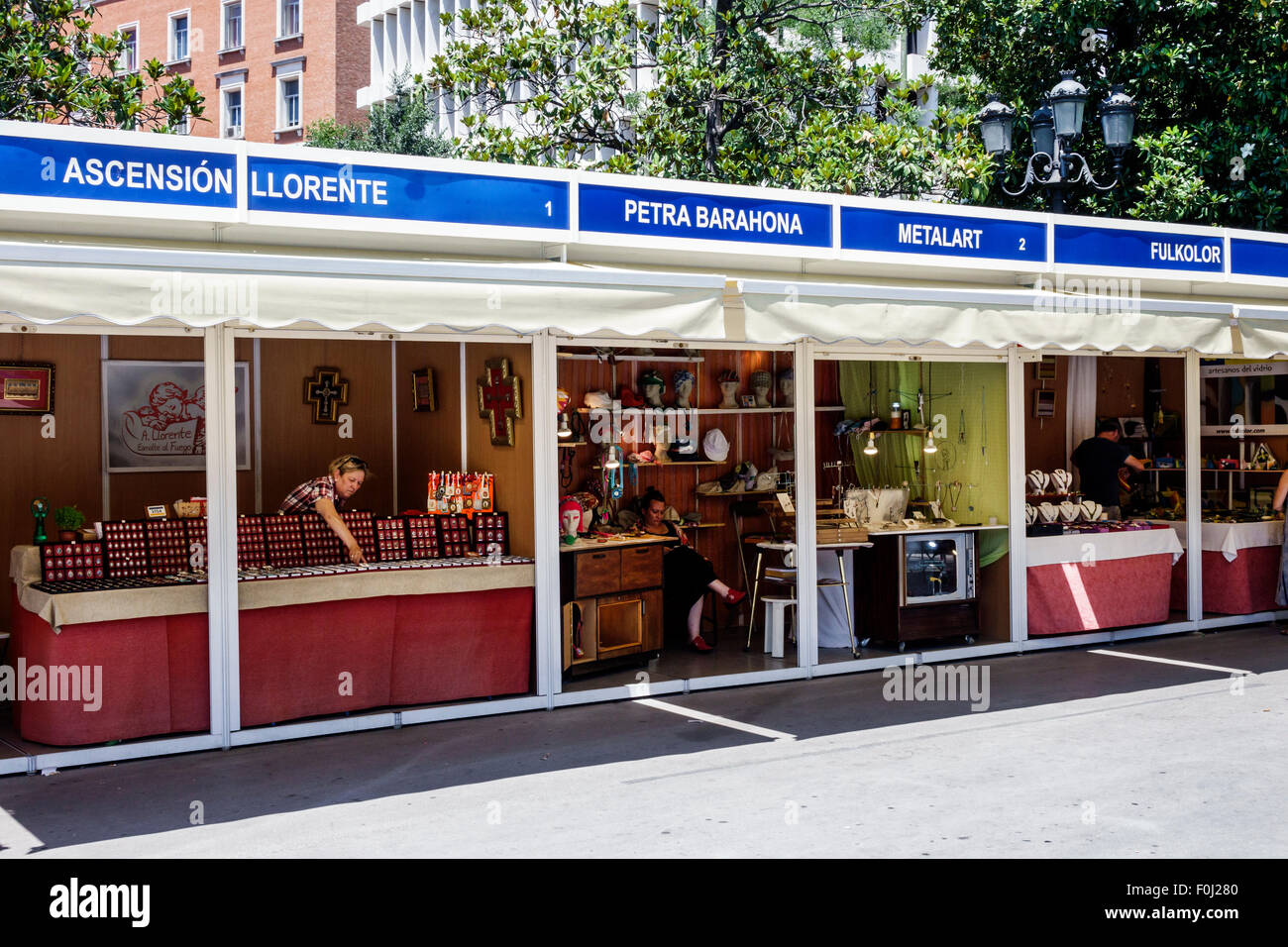 Paseo de recoletos hi-res stock photography and images - Alamy