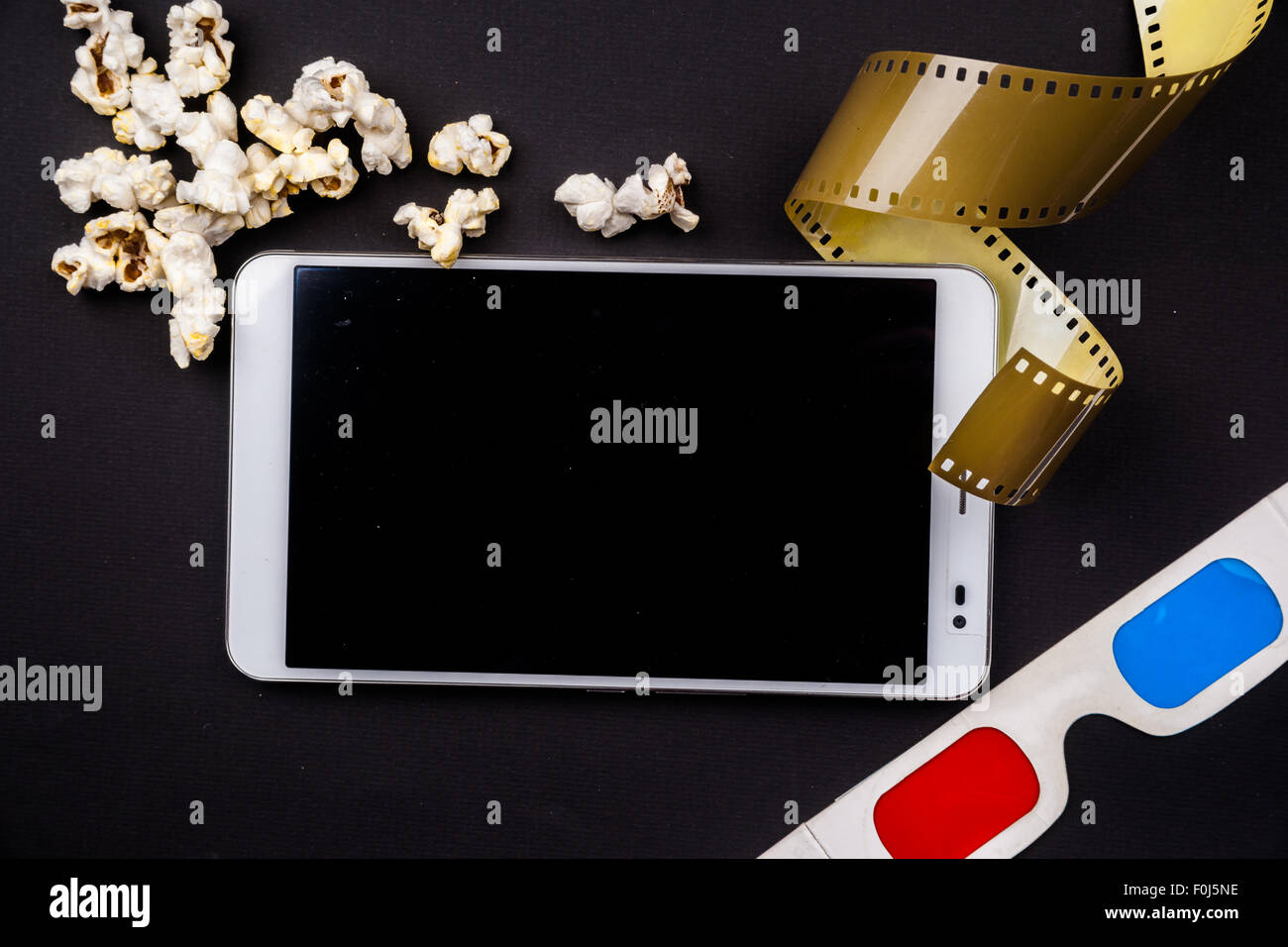 Cinema pc hi-res stock photography and images - Alamy
