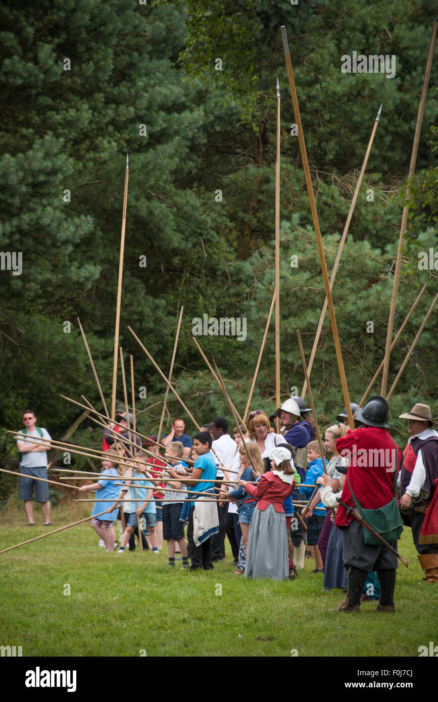 1700s children hi-res stock photography and images - Alamy