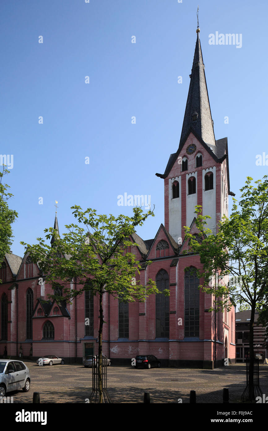Katholische Propsteikirche Sankt Mariae Geburt in Kempen, Niederrhein ... Katholische Propsteikirche Sankt Mariae Geburt in Kempen, Niederrhein ...