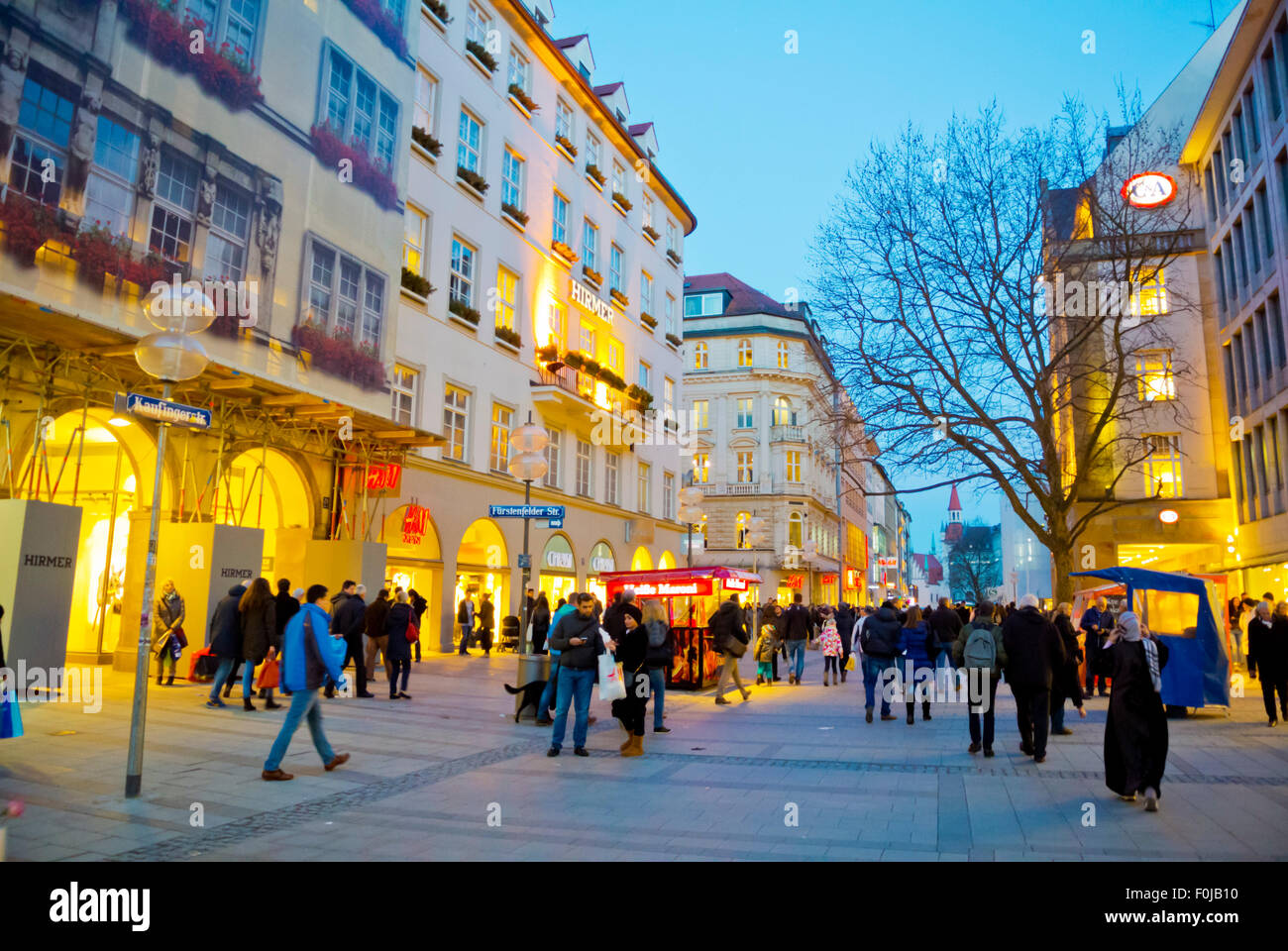 Kaufingerstrasse, Altstadt, old town, Munich, Bavaria, Germany Stock ...