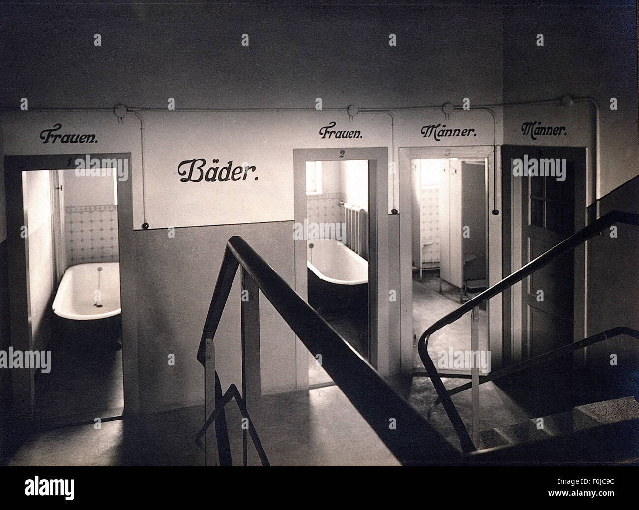bathing, bathrooms at the Knorr company, Bayreuth, Germany, hygiene ...