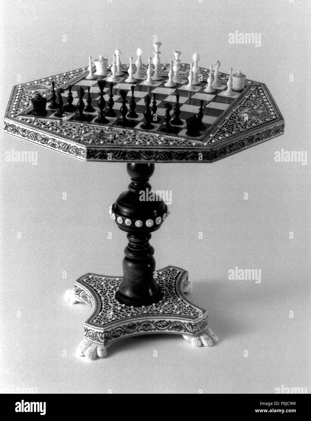 games, chess, game of chess on gaming table, ivory and horn, Mysore ...