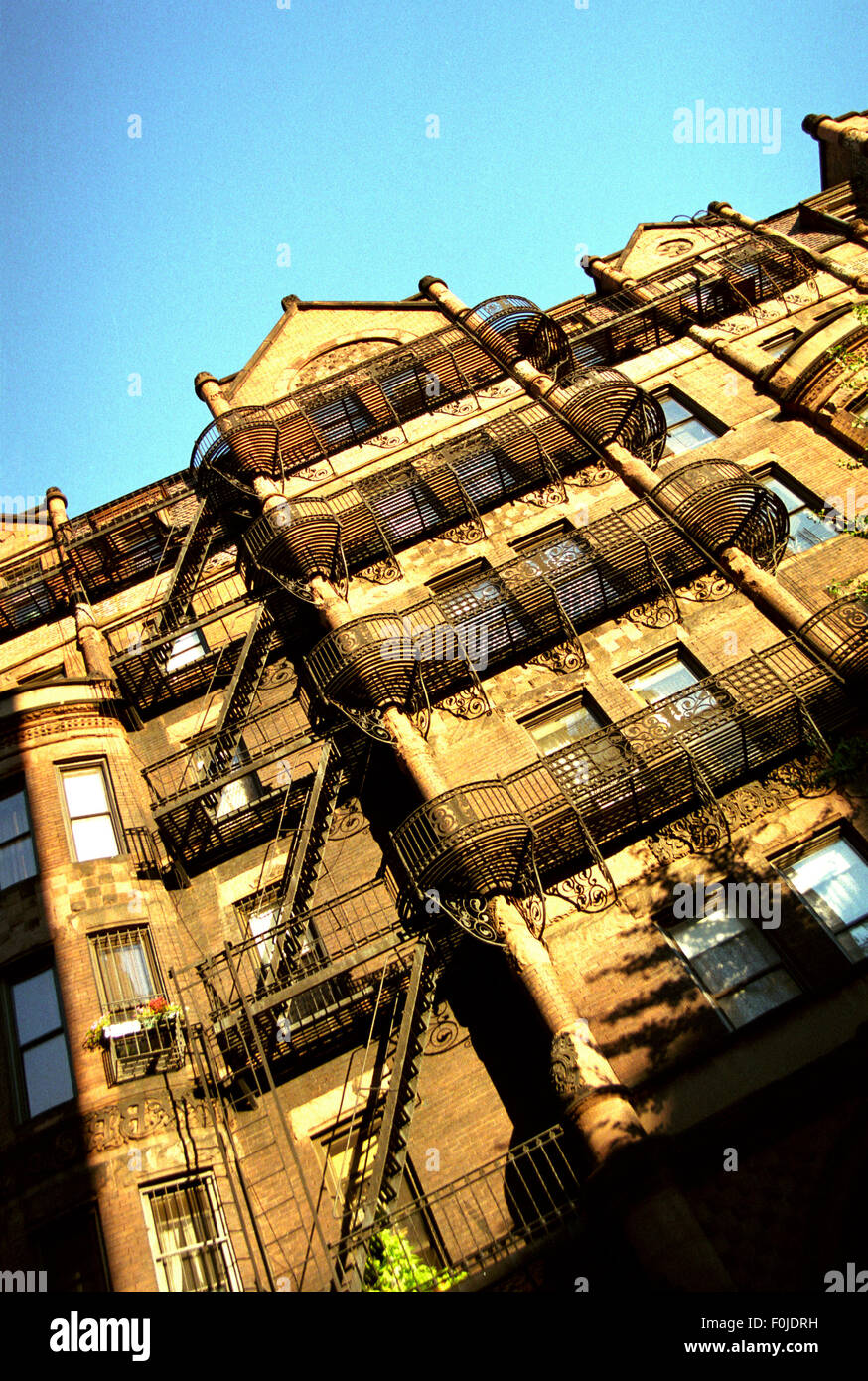 Building exterior fire escape stairs hi-res stock photography and ...