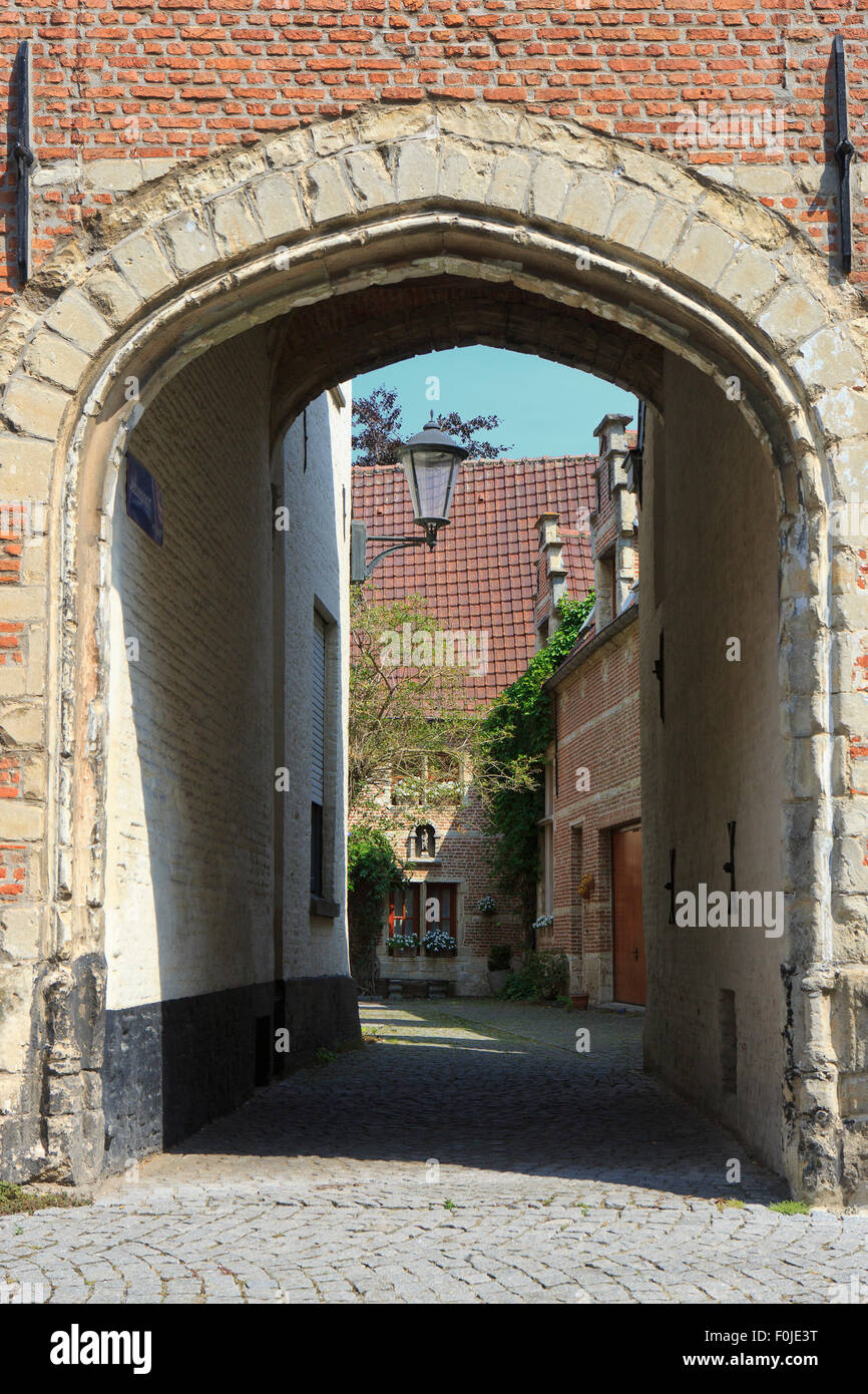 The Jezuspoort (Jesus' Gate) in the beguinage of Mechelen, Belgium ...