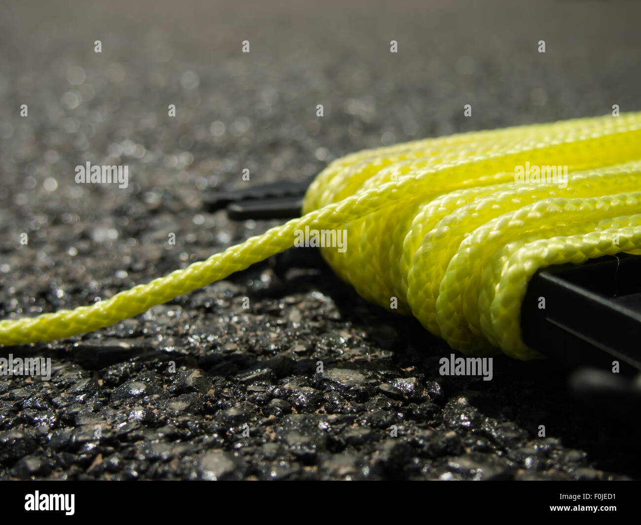 String tool hi-res stock photography and images - Alamy
