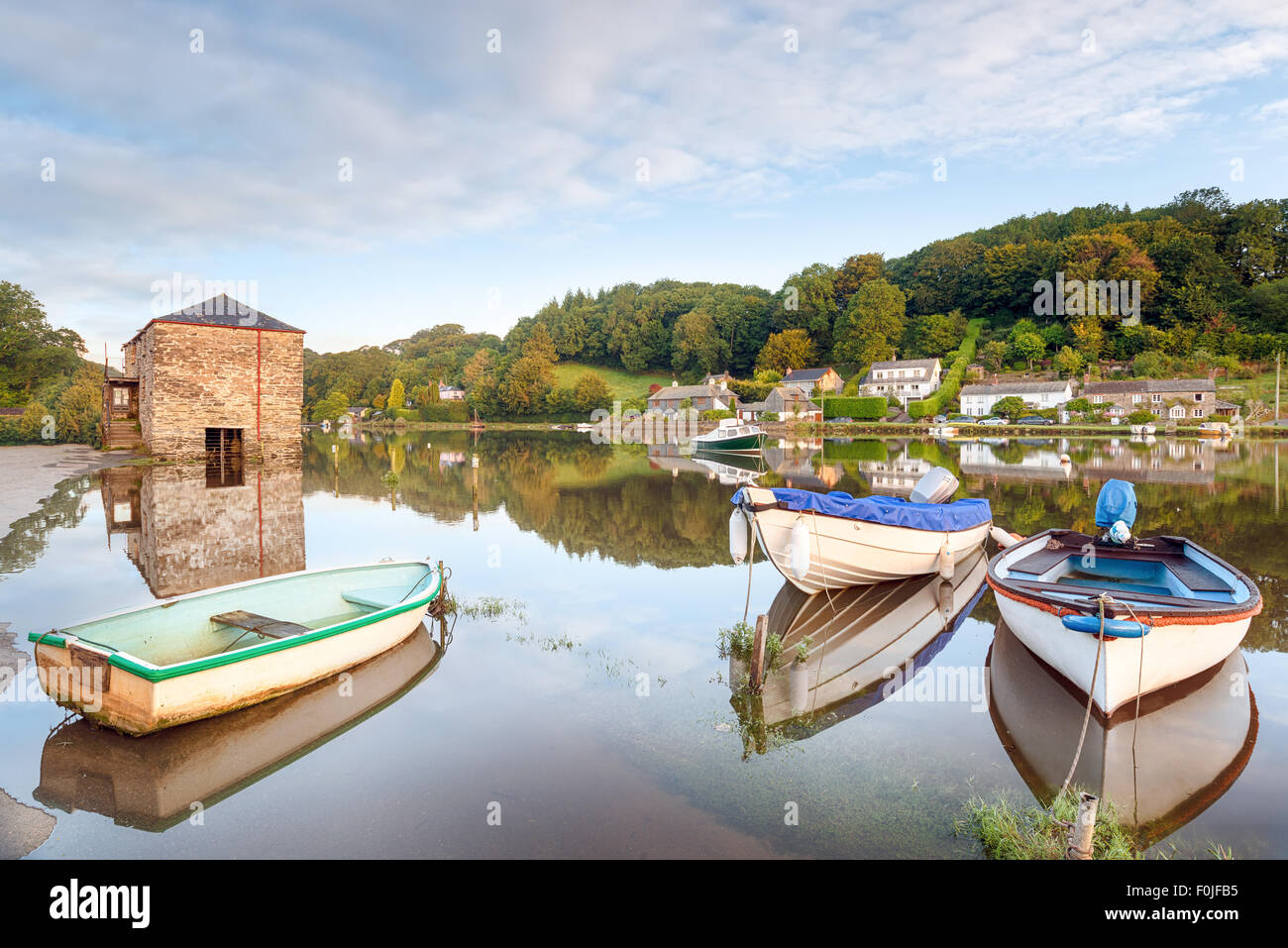 Lerryn cornwall hi-res stock photography and images - Alamy