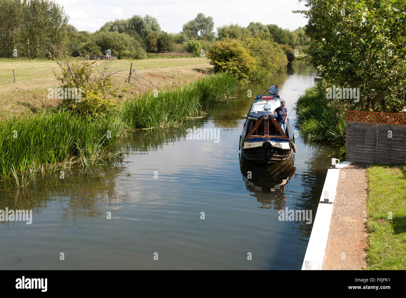 A narrowboat on the River Nene at Cogenhoe Lock, Northamptonshire ...