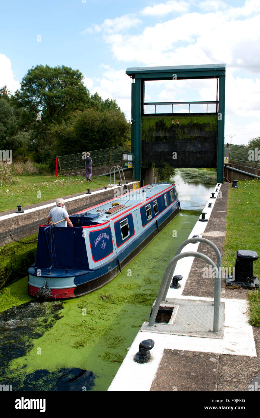 Whiston hi-res stock photography and images - Alamy