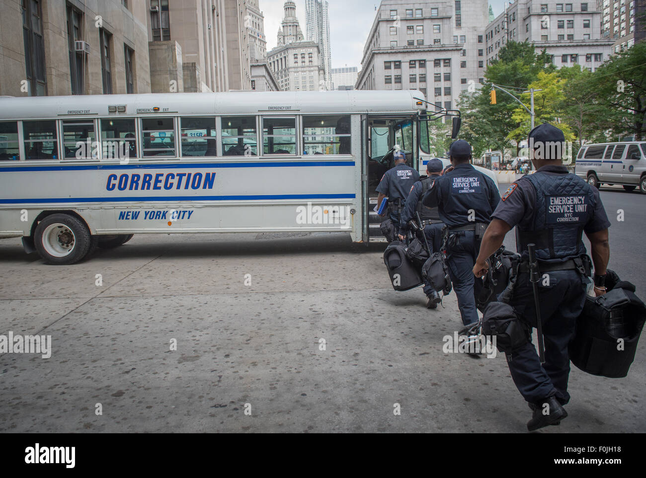 Corrections officers hi-res stock photography and images - Alamy