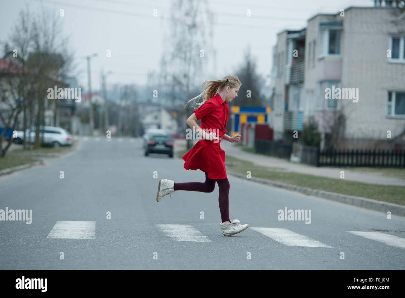 children crossing street on crosswalk Stock Photo - Alamy