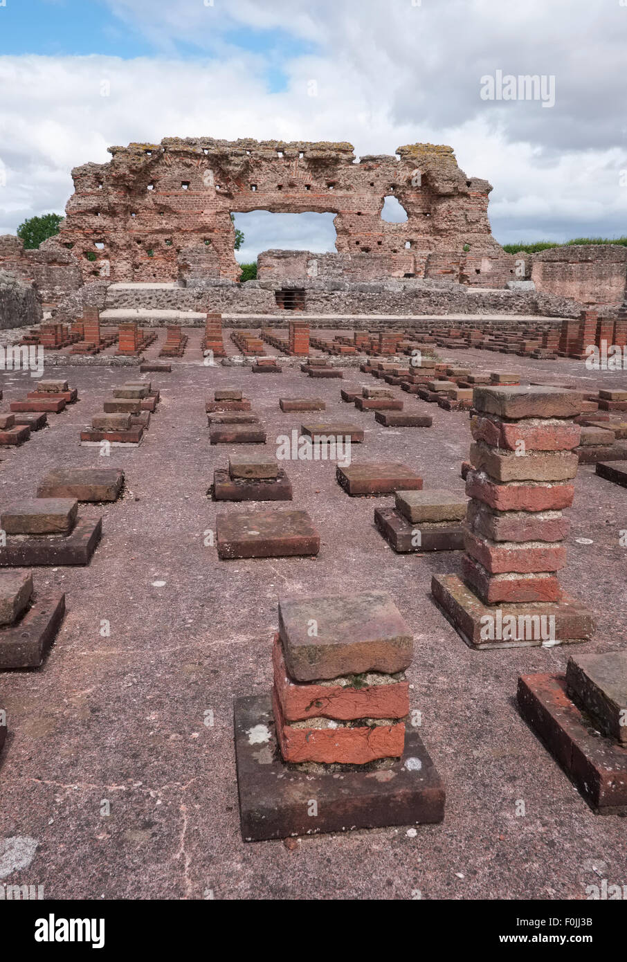 Remains of english roman city hi-res stock photography and images - Alamy