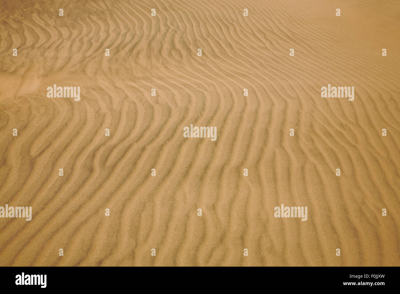 Wavy sand pattern hi-res stock photography and images - Alamy