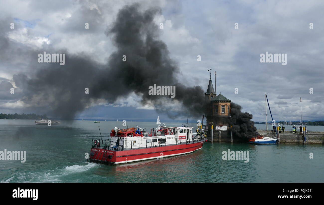 Constance, Germany. 16th Aug, 2015. A sailing yacht burns on Lake ...