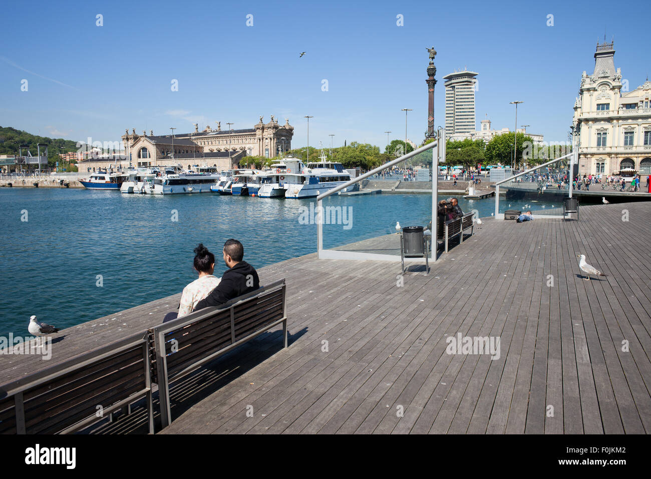 Benches promenade walkway hi-res stock photography and images - Alamy