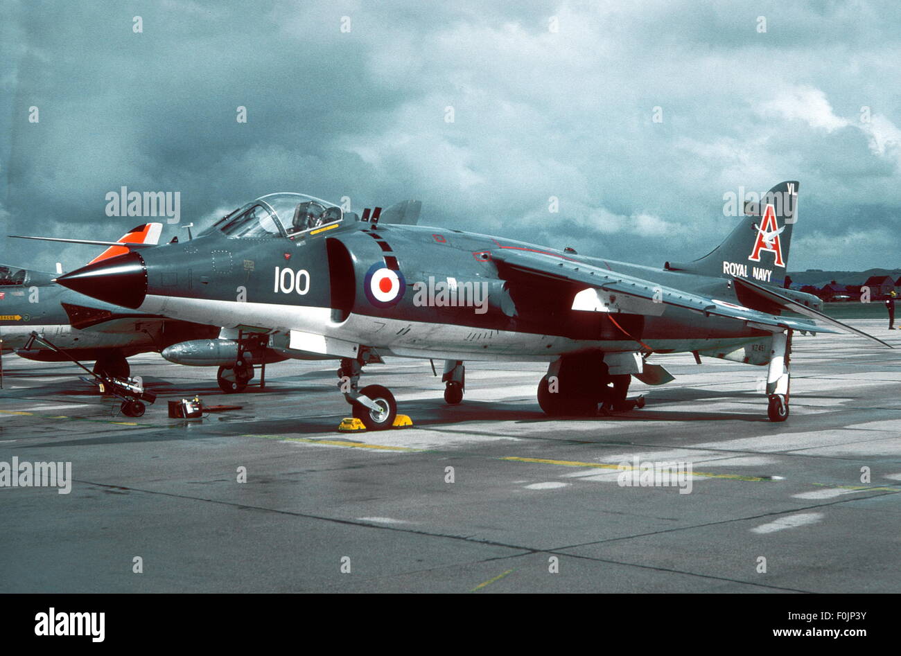 Jet air intakes hi-res stock photography and images - Alamy