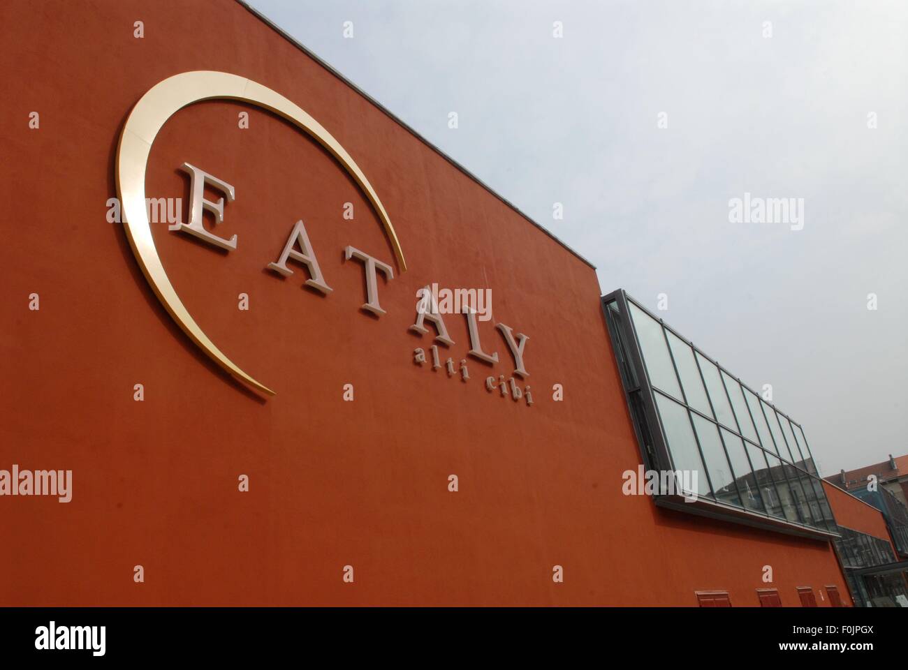 Eataly logo hi-res stock photography and images - Alamy