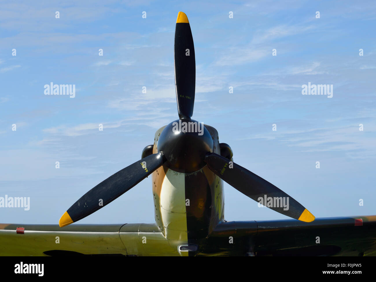 Spitfire propeller nose cone hi-res stock photography and images - Alamy