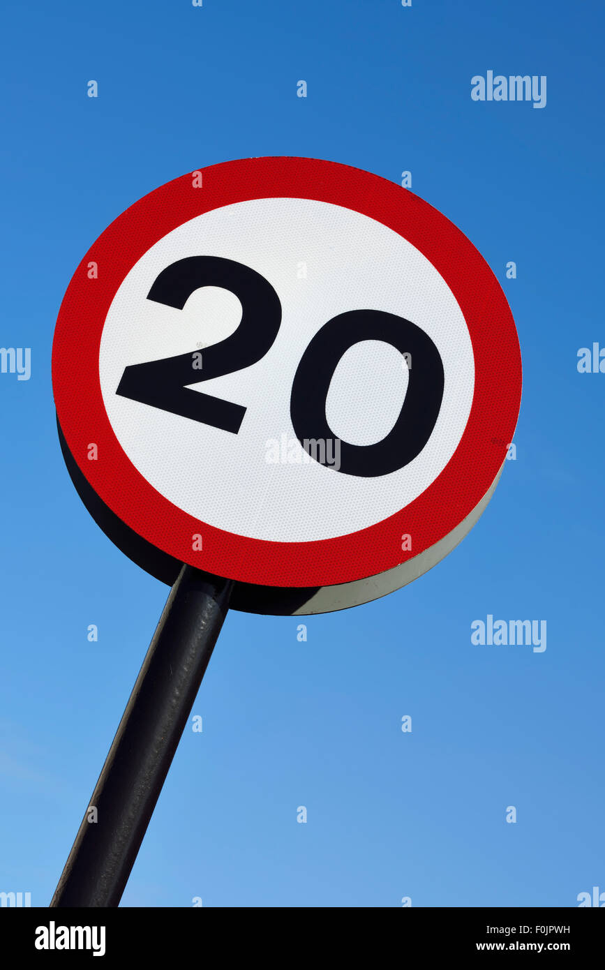 20mph speed limit sign hi-res stock photography and images - Alamy