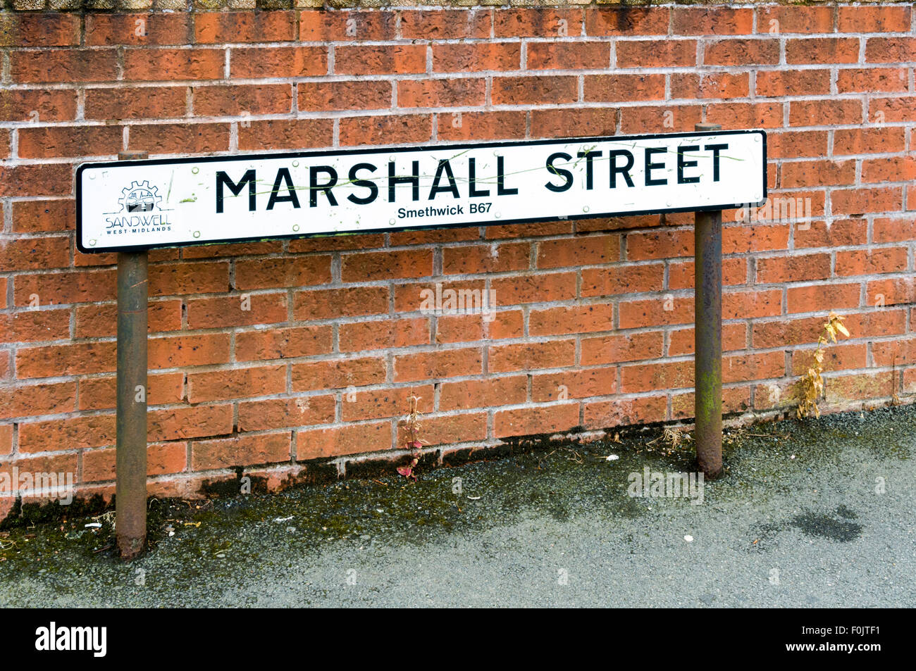 Marshall Street sign in Smethwick, West Midlands Stock Photo - Alamy