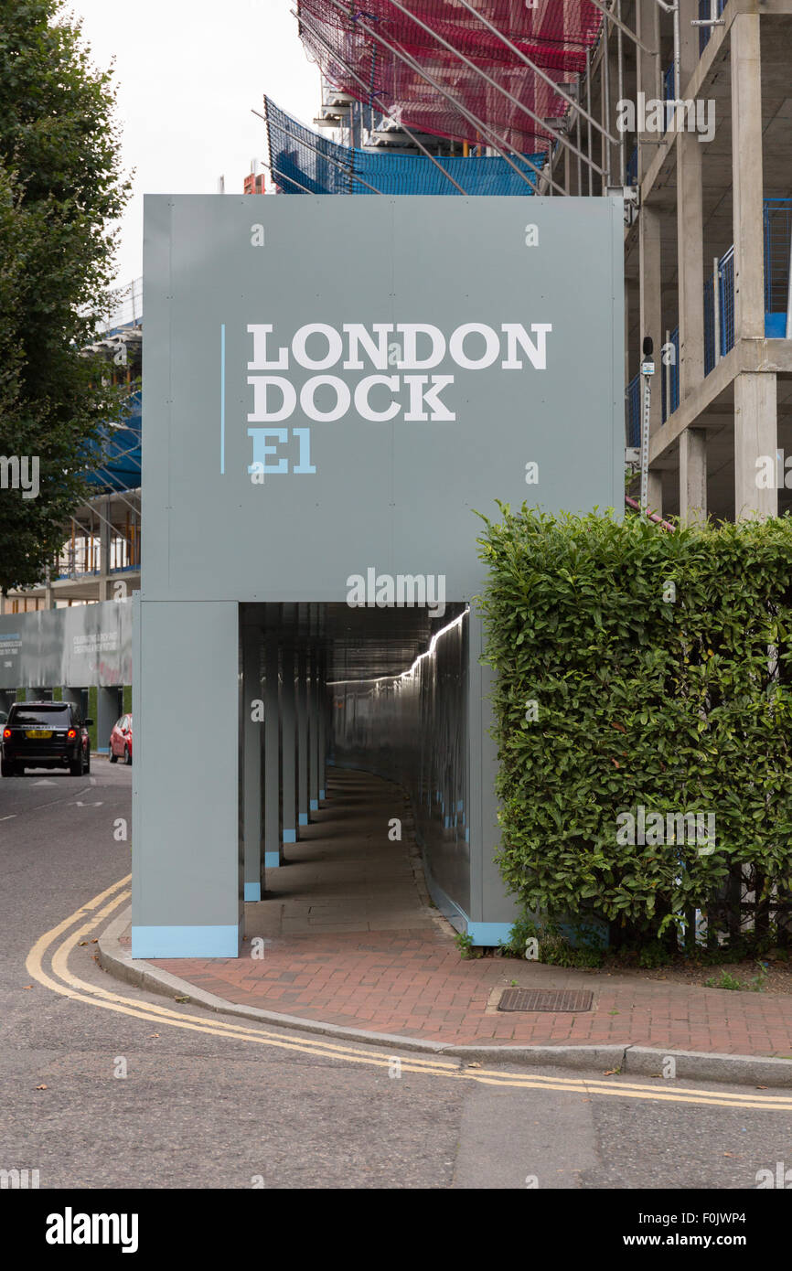 London Dock E1 construction sign Stock Photo - Alamy
