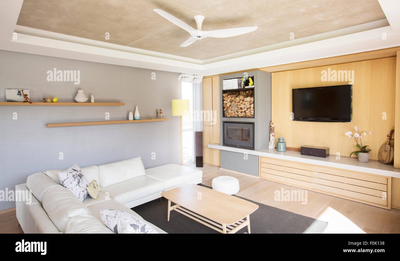 Home showcase living room Stock Photo - Alamy