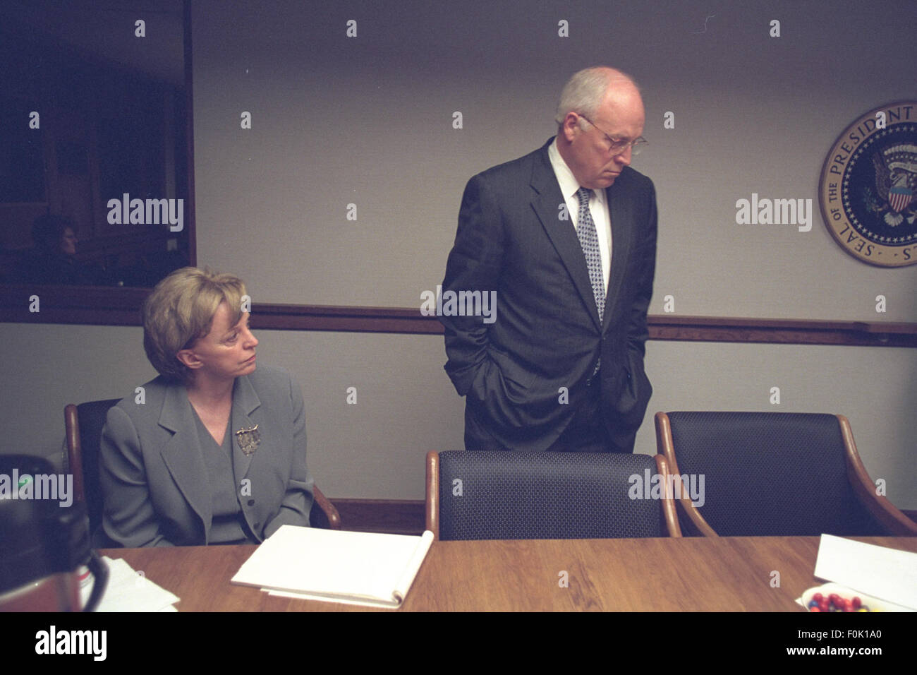 V1558-25 Vice President Cheney and Lynne Cheney in the President's ...