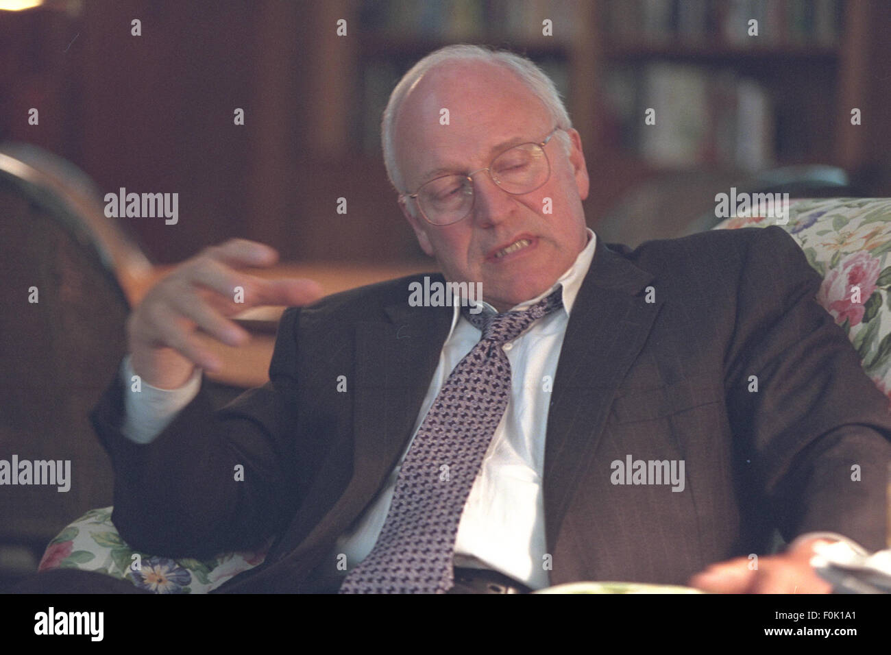 V1555-03a Vice President Cheney at Camp David Stock Photo - Alamy