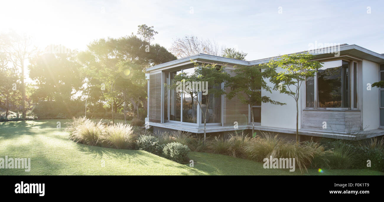 Flare house hi-res stock photography and images - Alamy